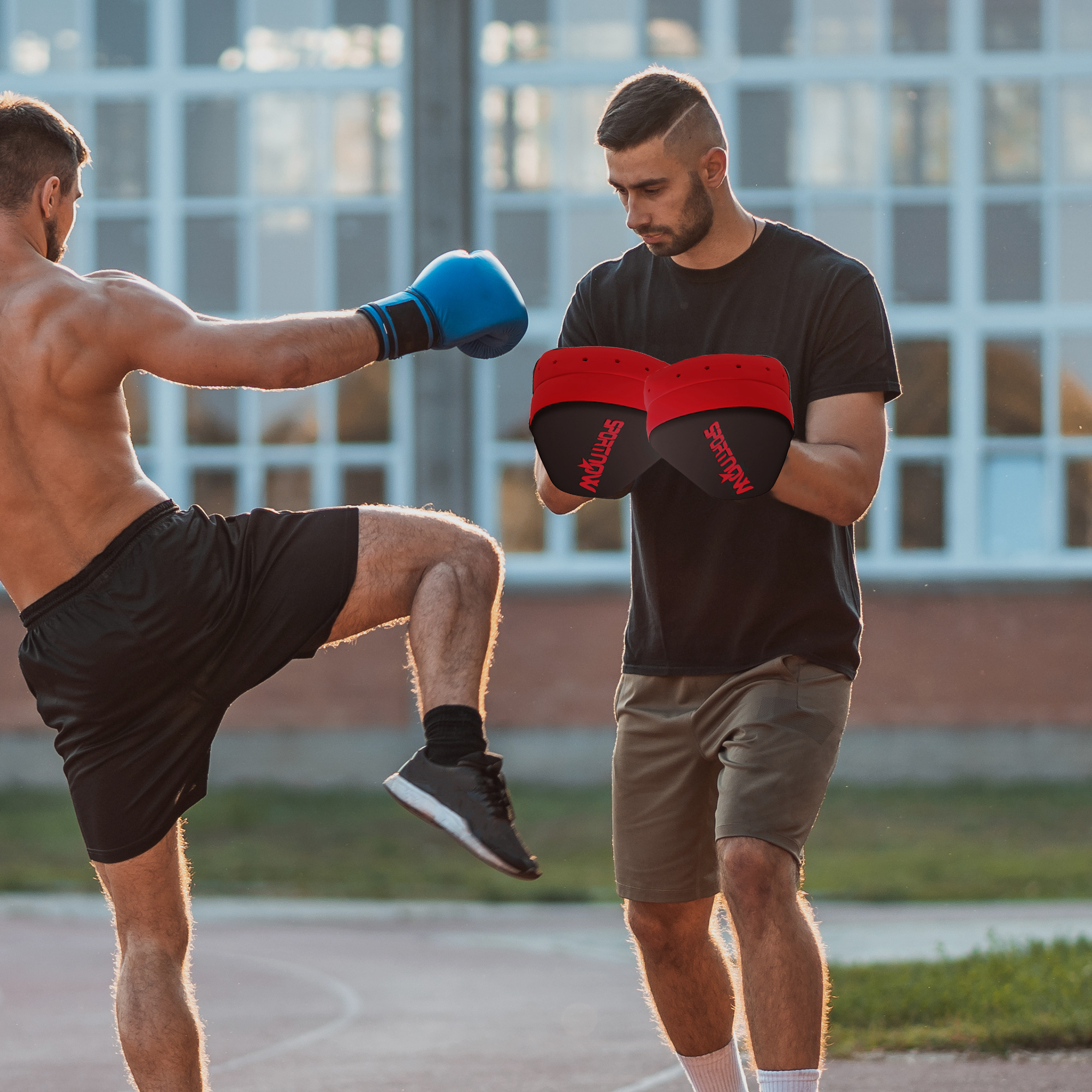 SPORTNOW Manopla de Boxeo Paos Muay Thai MMA Curvadas para ...