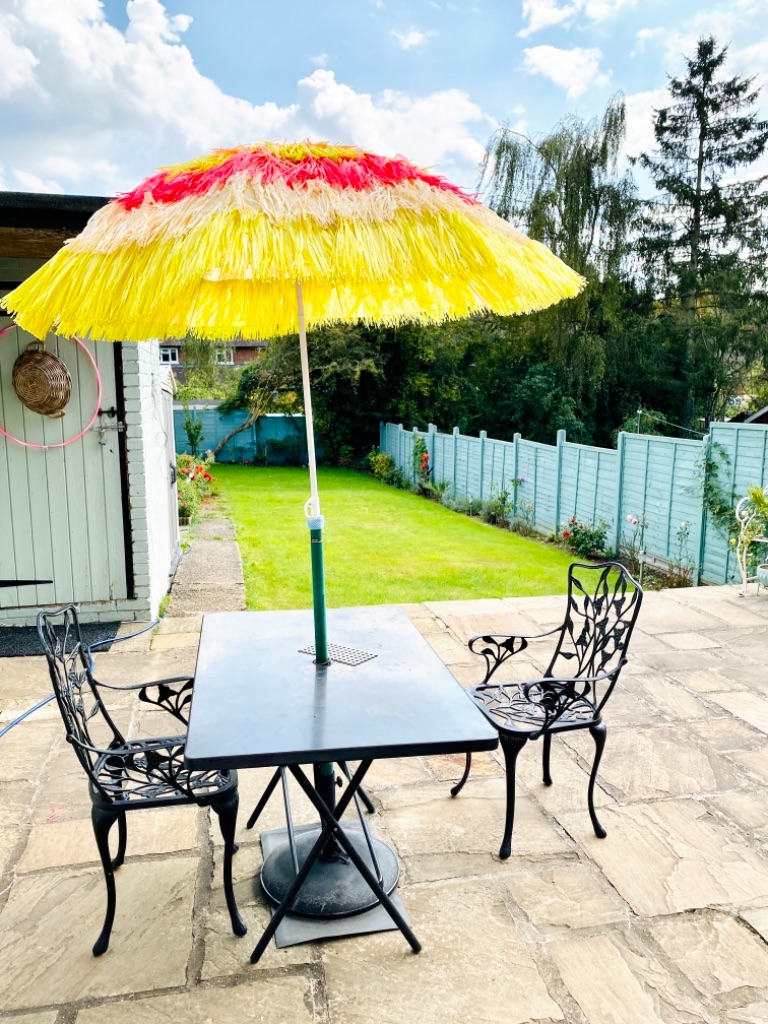 Outsunny Hawaii Beach Umbrella Foldable Parasol-Rainbow