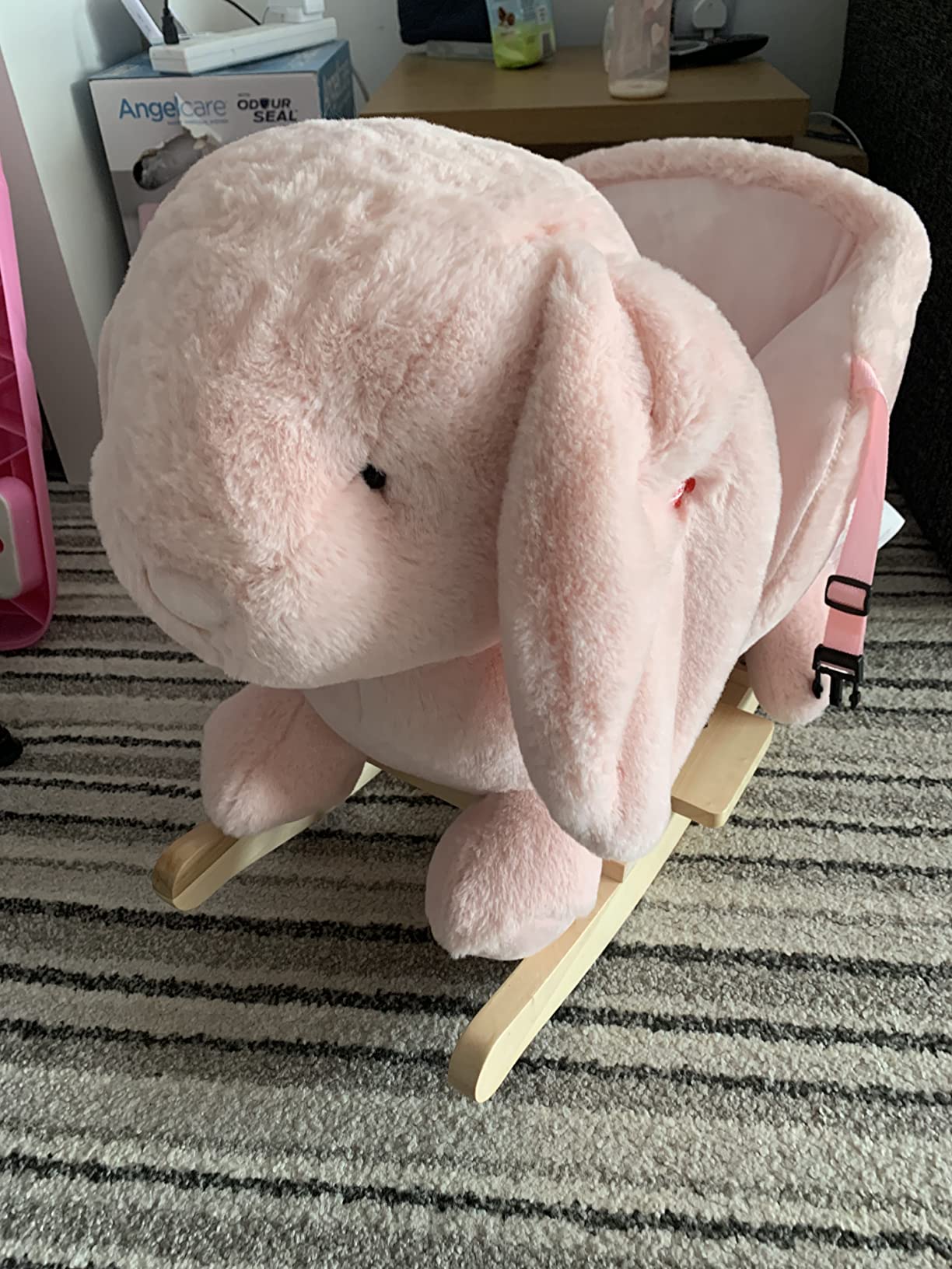 HOMCOM Toddlers Rabbit Plush Rocking Ride On w/ Sound Pink | Aosom UK