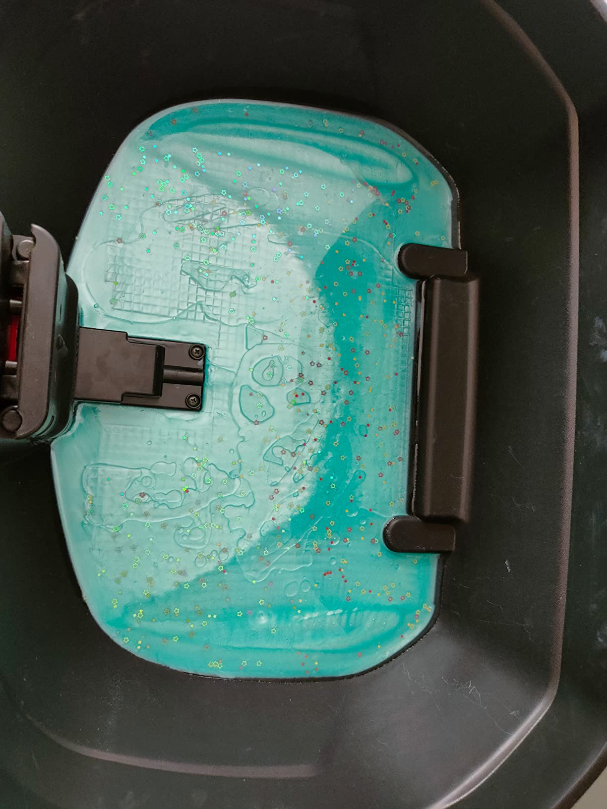 HOMCOM 48L Plastic Motorcycle Trunk w/ Reflector Red/Black | Aosom UK