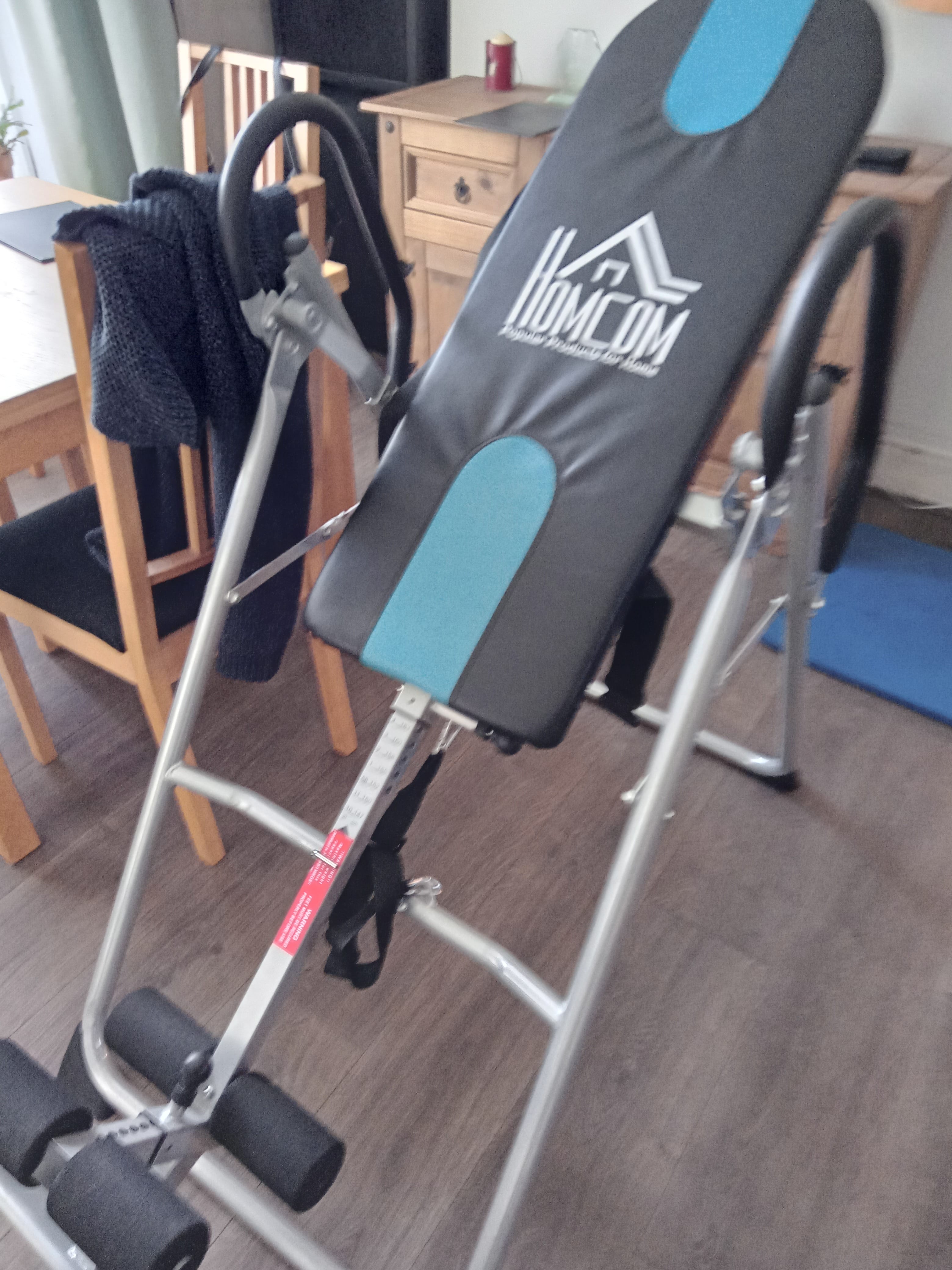 HOMCOM Foldable Gravity Inversion Table Back Therapy Fitness Exercise ...