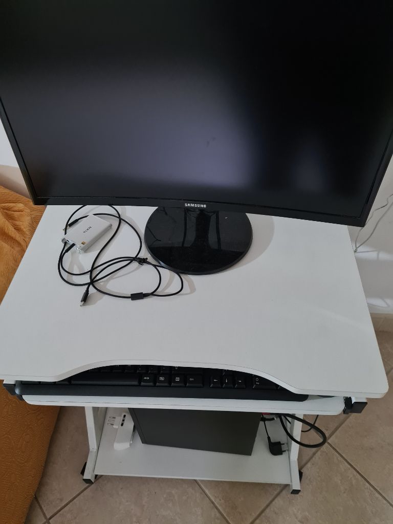 HOMCOM Movable Compact Small Computer PC Desk with 4 Moving Wheels ...