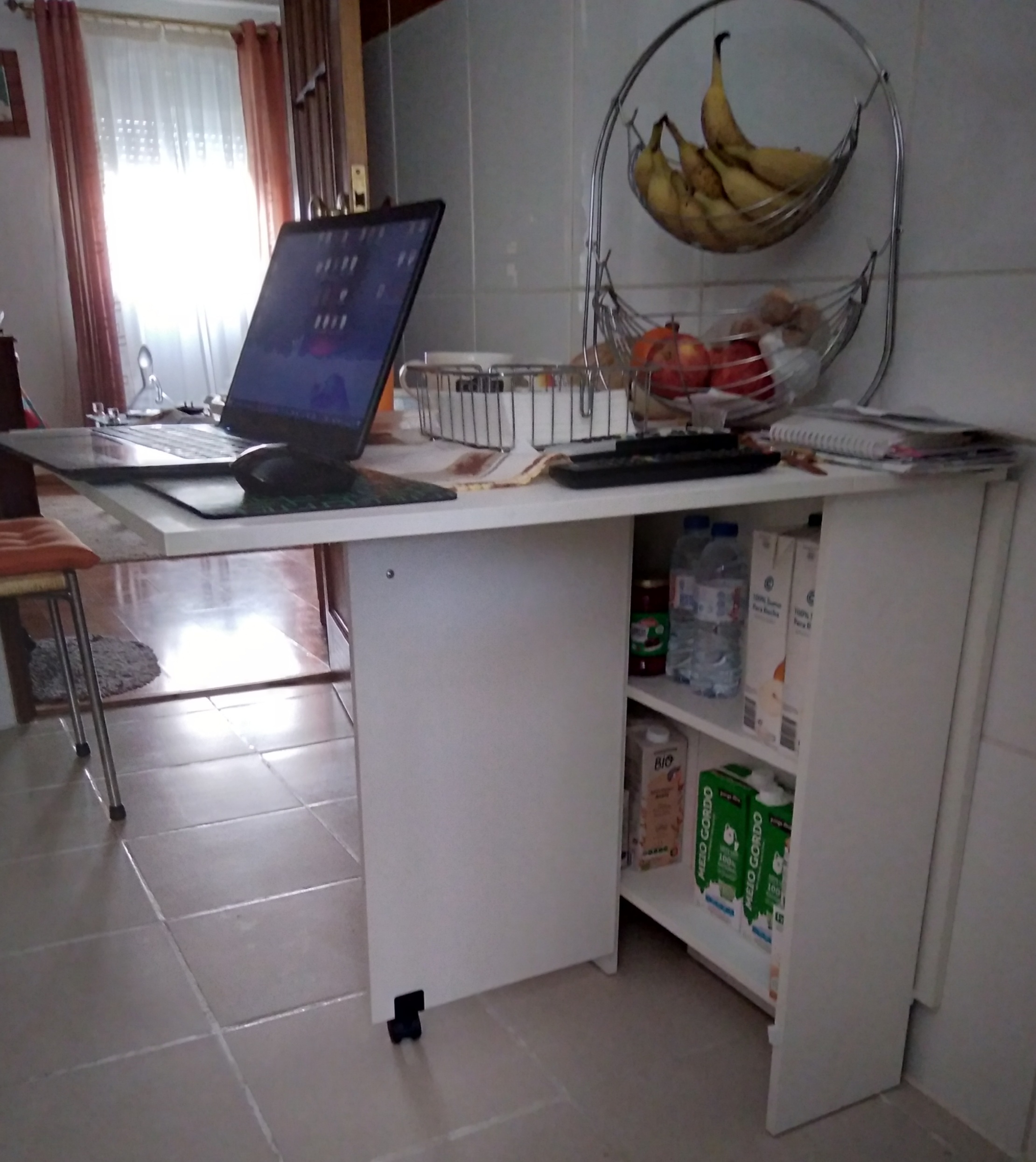 HomCom masa pliabila din lemn, cu roti, 140x80x74 cm, alba | Aosom Romania