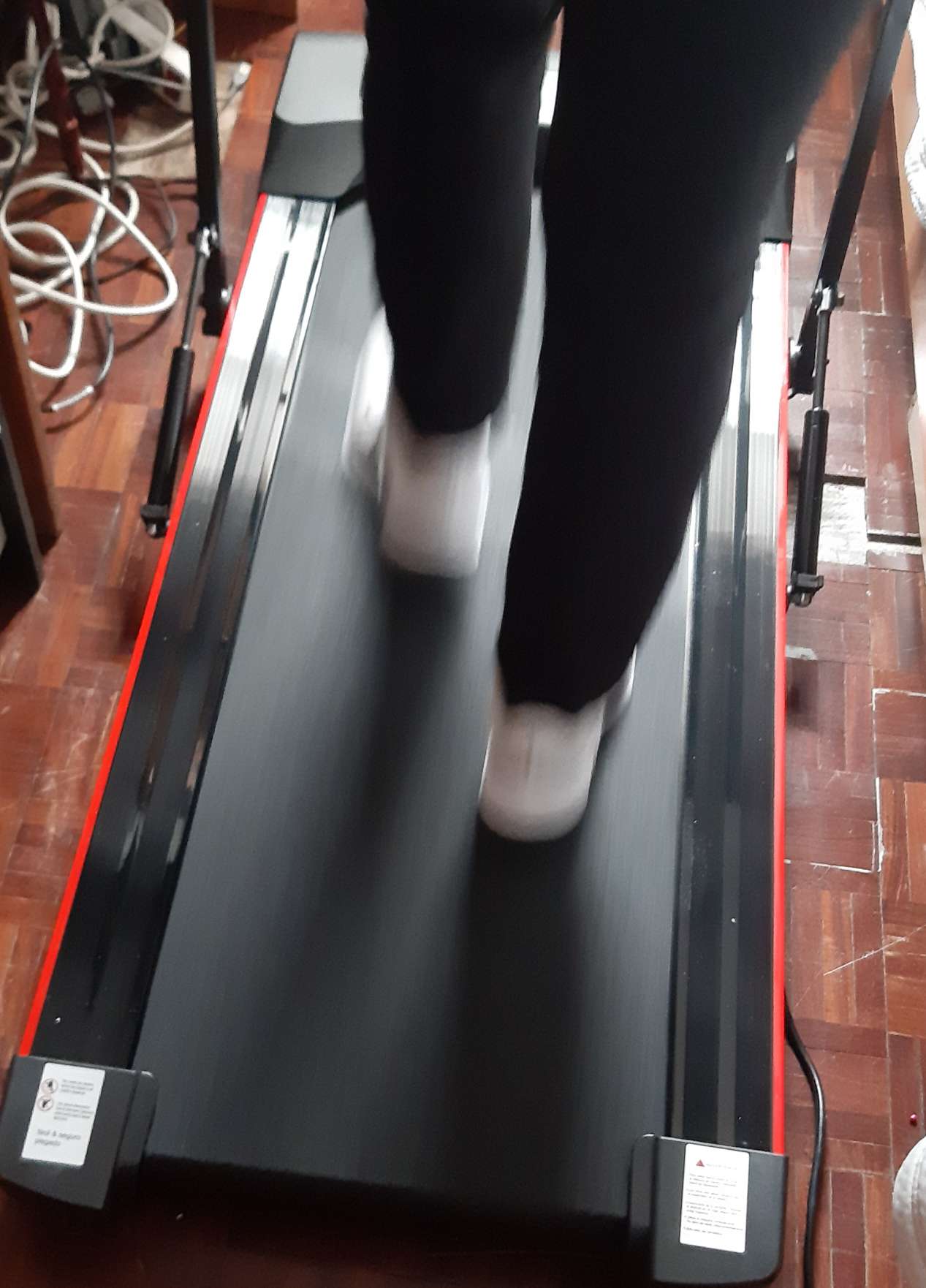 HOMCOM Foldable Walking Machine with LED Display & Remote Control ...