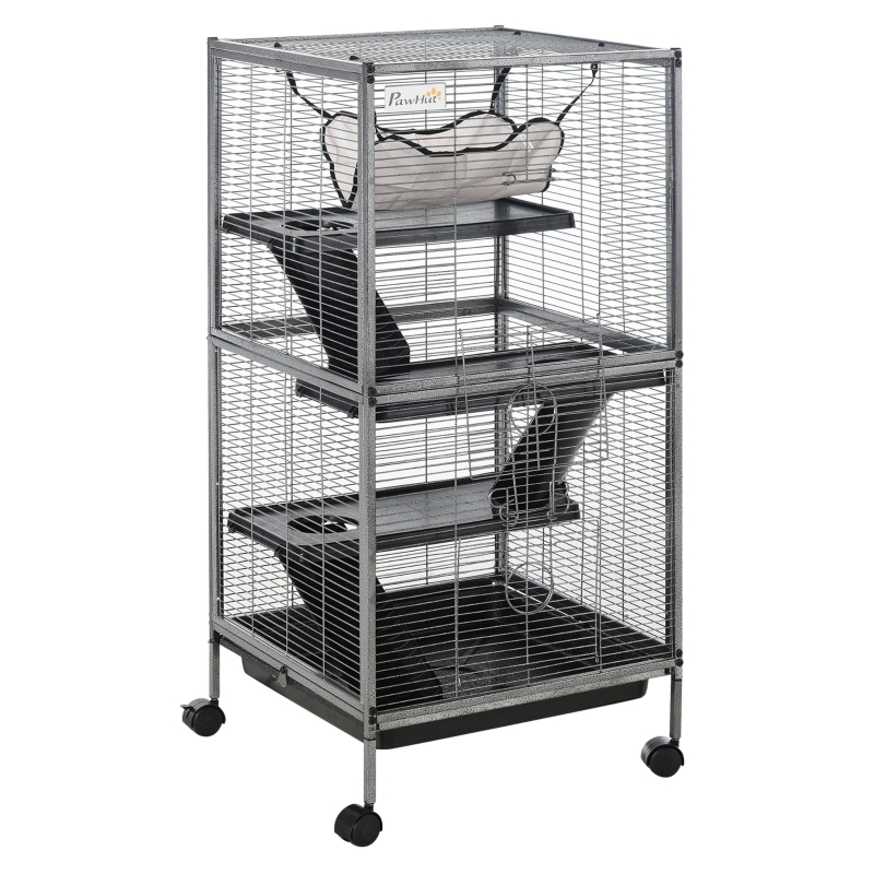 Metal small animal cage store